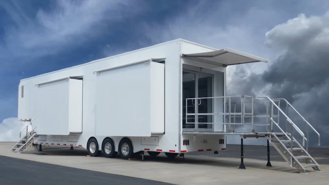 43-Foot Mobile Contractor Classroom Trailer - Holt Experiential